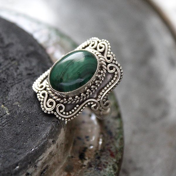 Indian silver and malachite ring by Pankaj Indian online jewelry shop